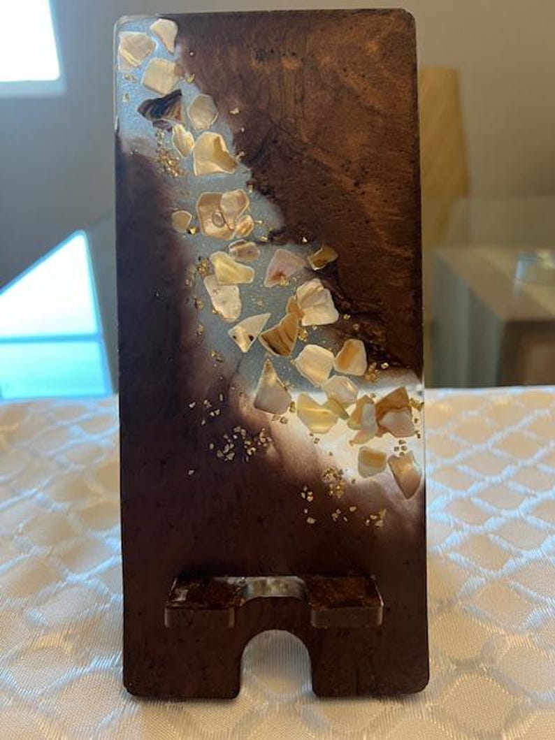 Custom Cell Phone Stand With Charging Hole, iPhone Recharging Station ...