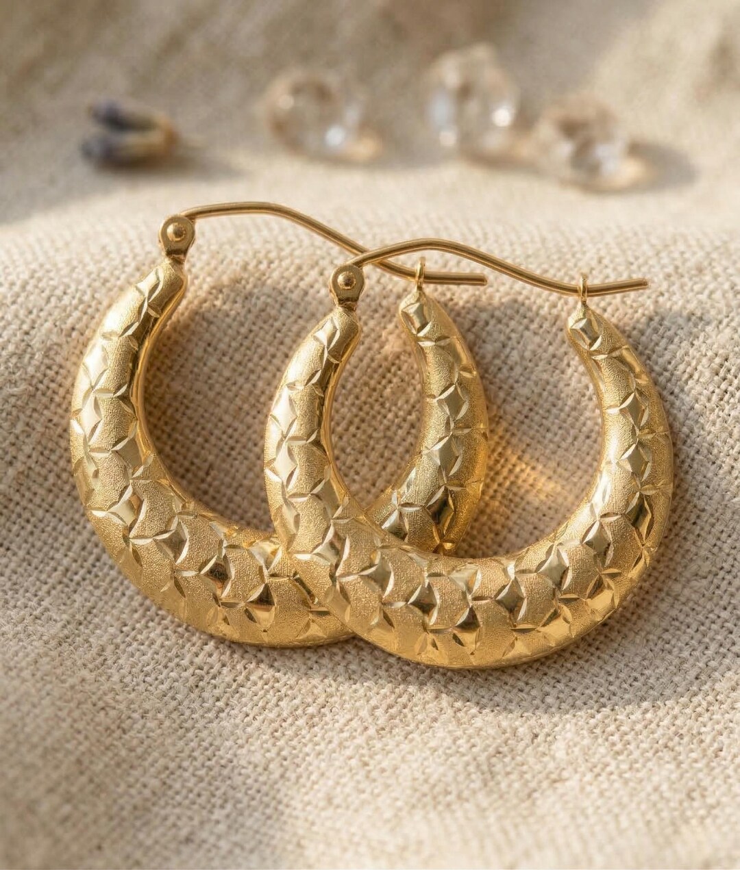 14k Yellow Gold Patterned Hoop Earrings — 1 Inch Diamond-cut Shrimp ...