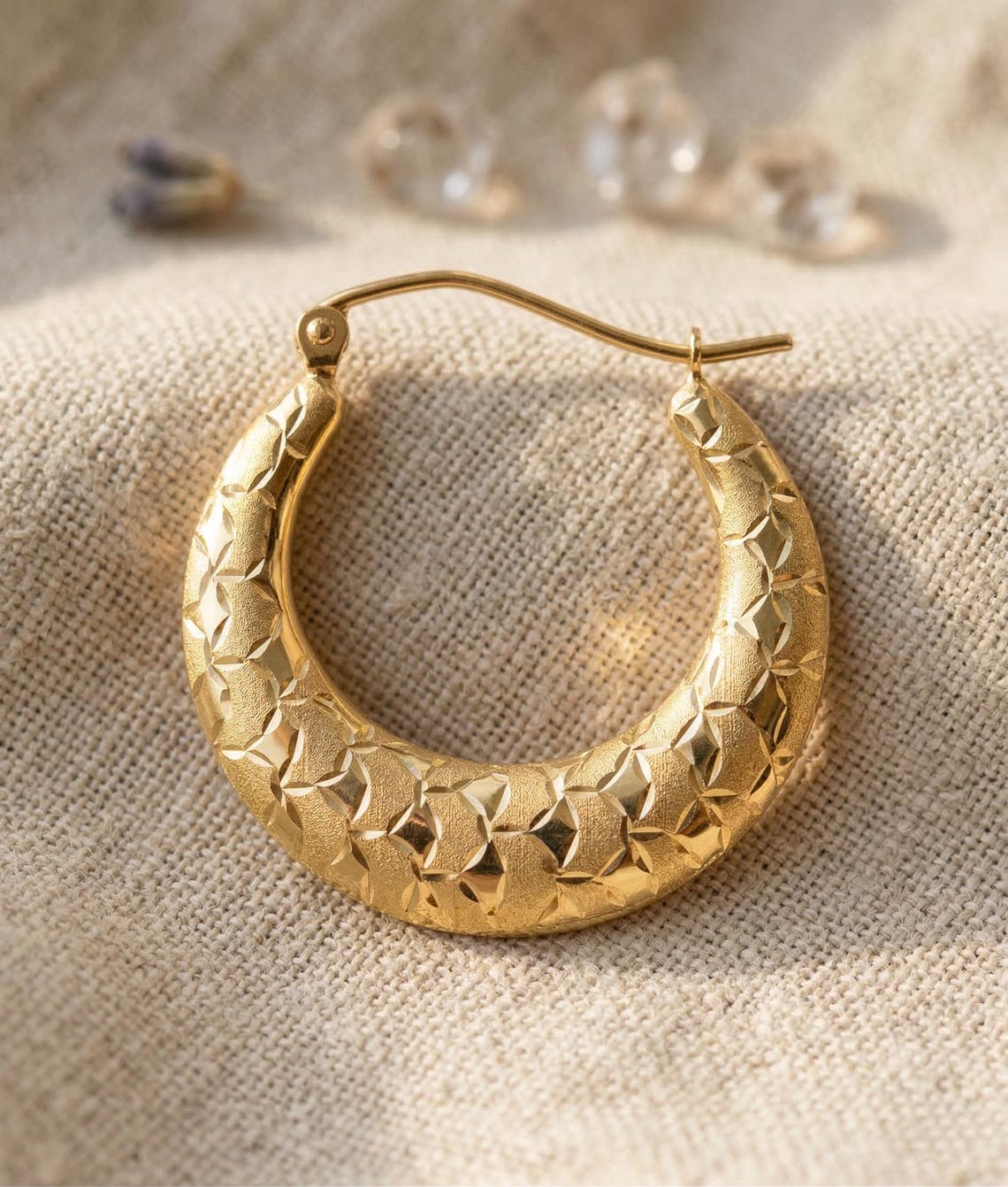 14k Yellow Gold Patterned Hoop Earrings — 1 Inch Diamond-cut Shrimp ...
