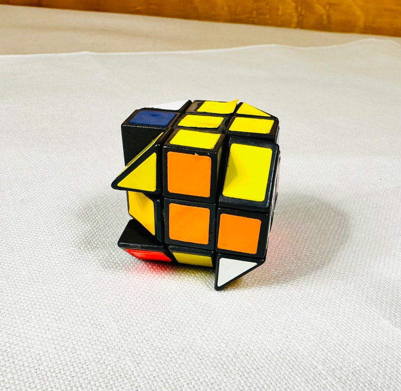 Buy Vintage Octagon Rubik's Cube Speed Puzzle Mini Online in India - Etsy
