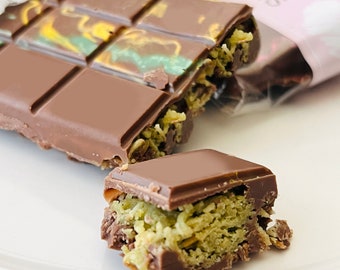Pistachio Kataifi Chocolate Bar Dubai Inspired Extra Thick Viral Dubai Chocolate Bar, High ...