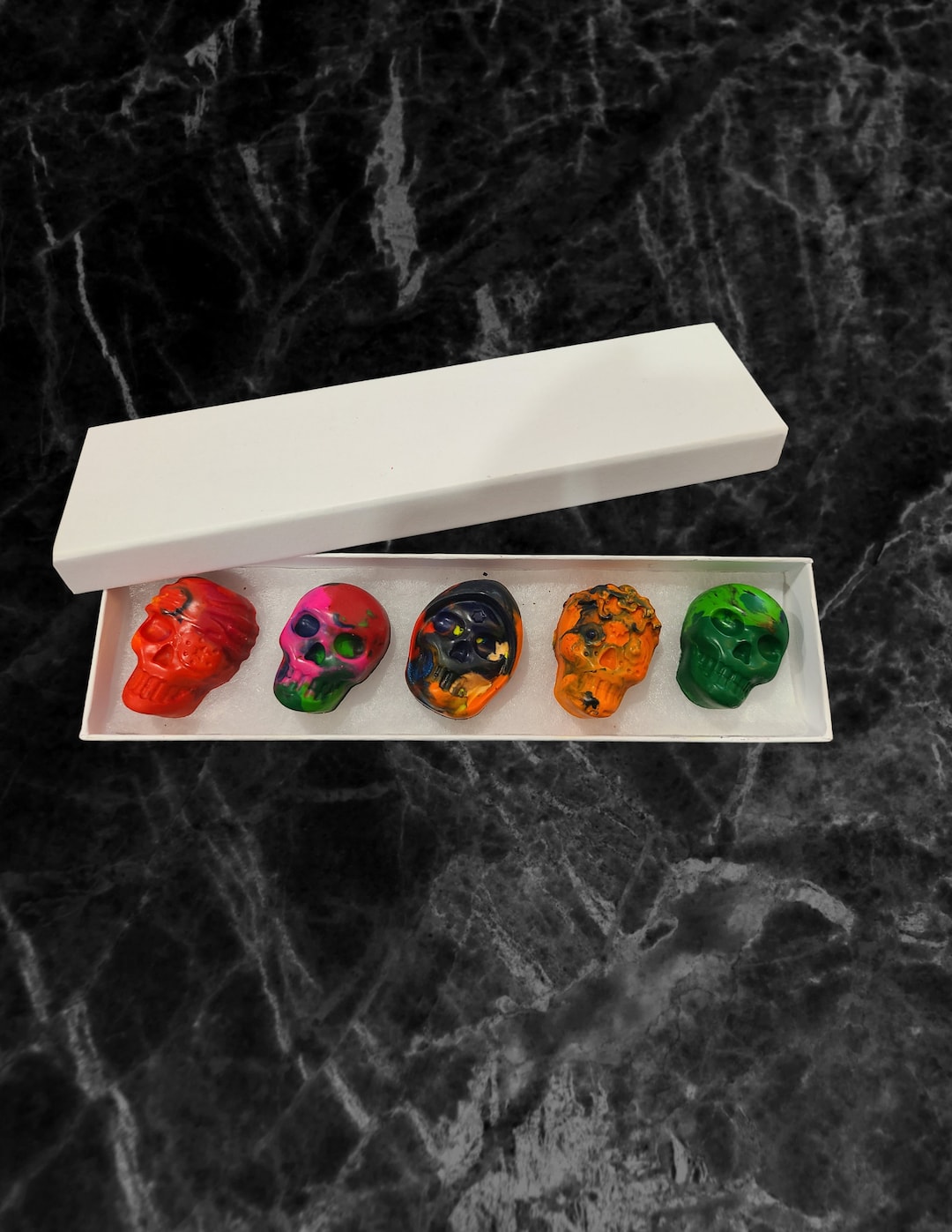 Spooky Skull Crayon Gift Set of 5, Halloween Crayon Skull Shapes, Day ...