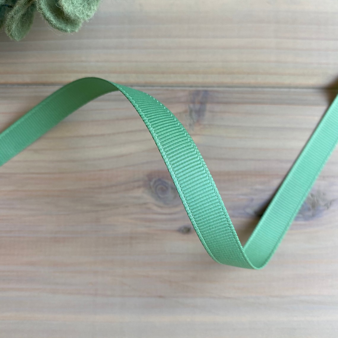 Sage Green Grosgrain Ribbon 1.5 3/8 Ribbon Hair Bow - Etsy