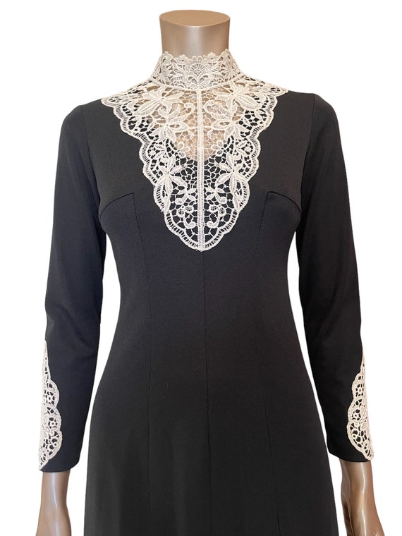 Vintage 1970s Goth Style Hostess Gown with Victorian … - Gem