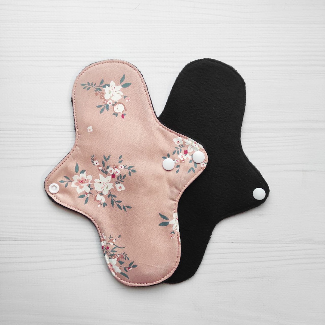 Cotton Menstrual Cloth Pad. Zero Waste Sanitary Napkins. Organic ...