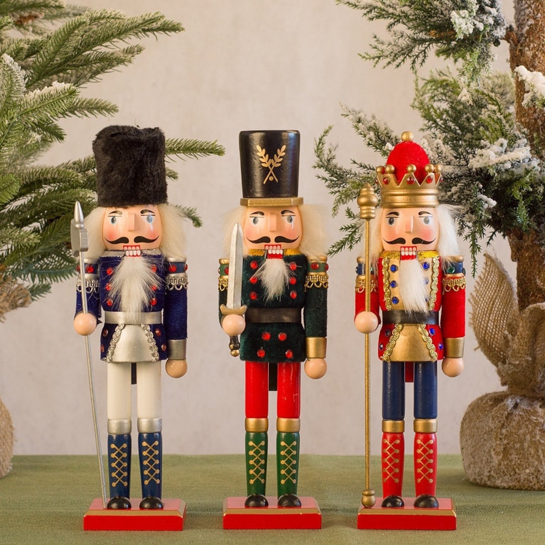 Personalized Wooden Nutcracker, King Soldier, Christmas Gift - Etsy