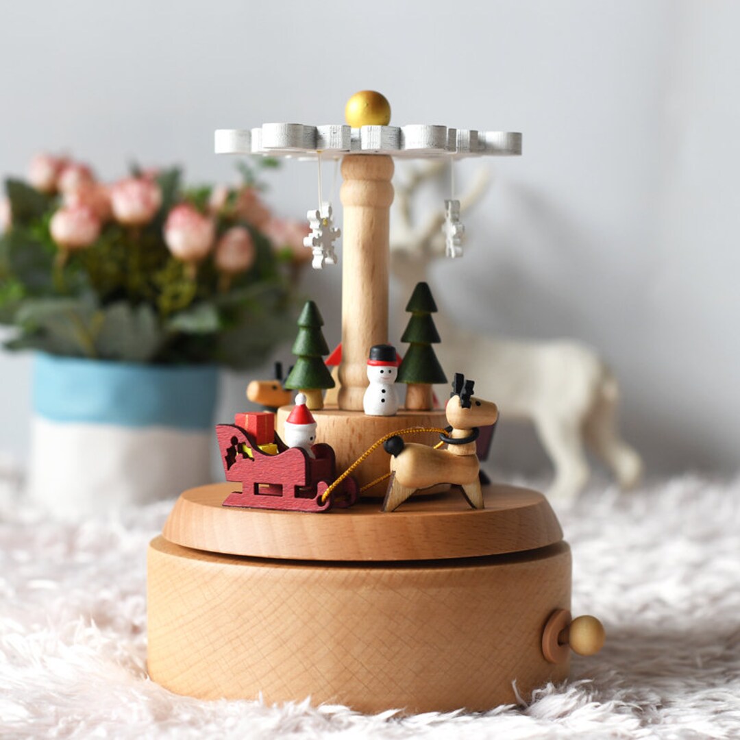 Personalized Christmas Music Box: Snowflake Reindeer Beech Wood - Etsy