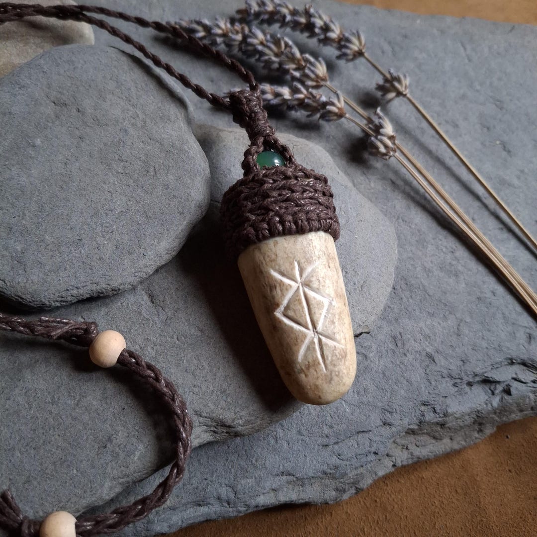 Real Deer Antler Bindrune Macrame Pendant. Pagan Amulet 2 Inch Natural ...