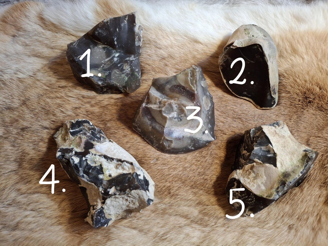 Sharp Chunky Black Flint Stones for Knapping, Flint and Steel Bushcraft ...