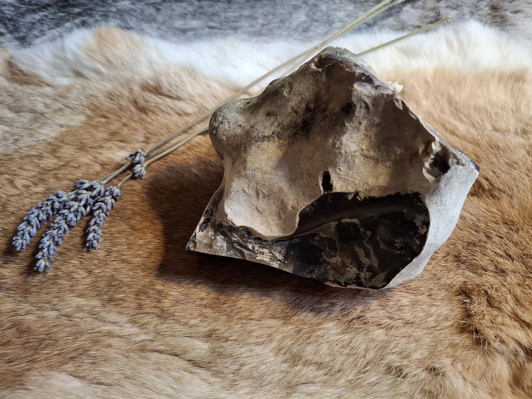 Extra Large Black Flint Stone 1 Kg Flint Knapping, Mineral Collection ...