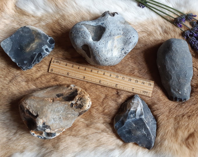 Chunky Flint Stones for Knapping, Fire and Steel Bushcraft Tool ...