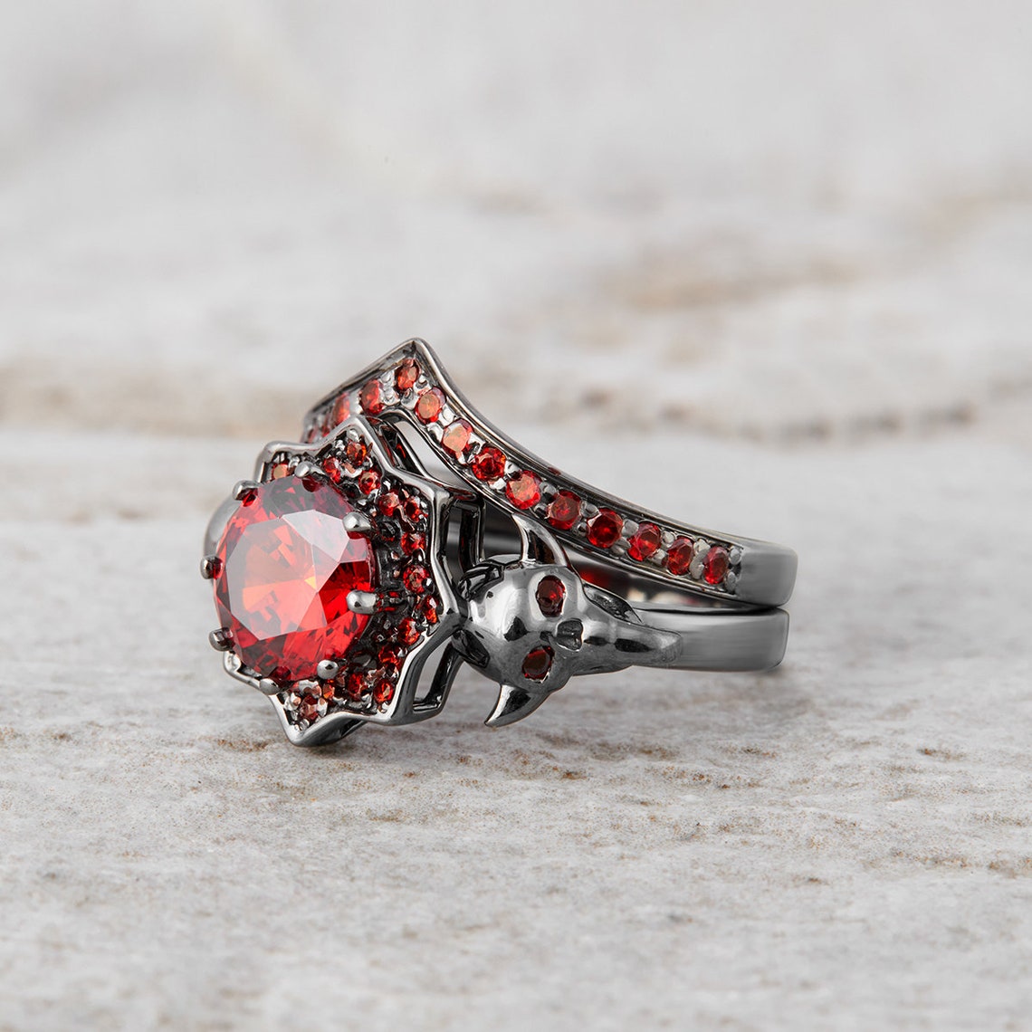 Handmade Vampire Skull Ring Set 1.70TCW Red Garnet Gothic - Etsy