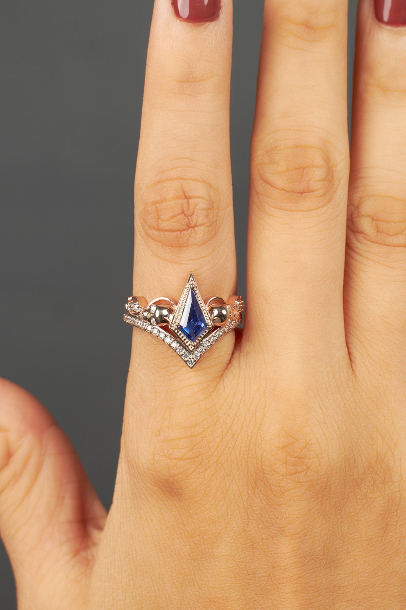 Kite Cut Skull Ring Women Blue Titanic Gemstone Kite Shape Engagement ...
