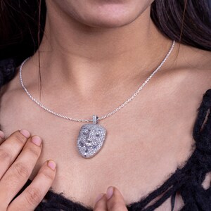 V for Vendetta Mask Necklace Men Boys Iced Out Guy Fawkes Anonymous ...