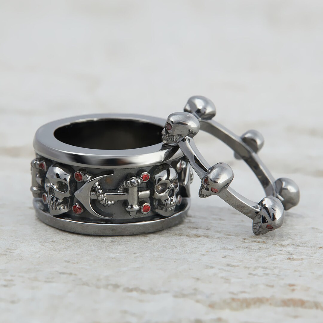 Goth Skull Wedding Band Set His and Her Anniversary Bands Matching ...