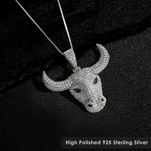 AAA CZ Diamond Iced Out Bull Head Pendant Necklace for Animal Lovers ...