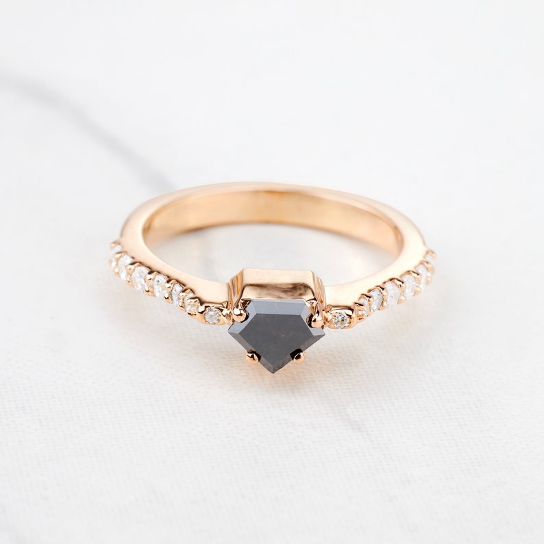 Pentagon Cut Black Rustic Diamond Engagement Ring for Women, Natural ...