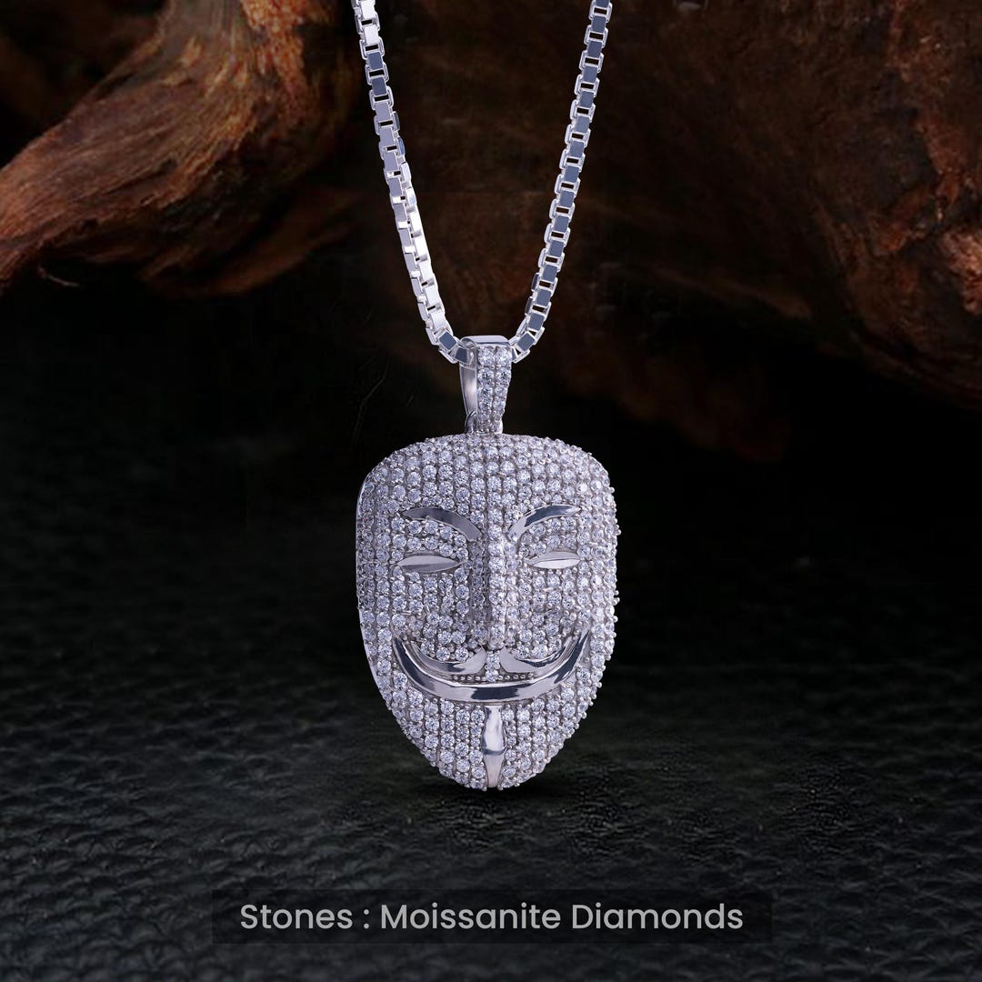 V for Vendetta Mask Necklace Men Boys Moissanite Iced Out Guy Fawkes ...