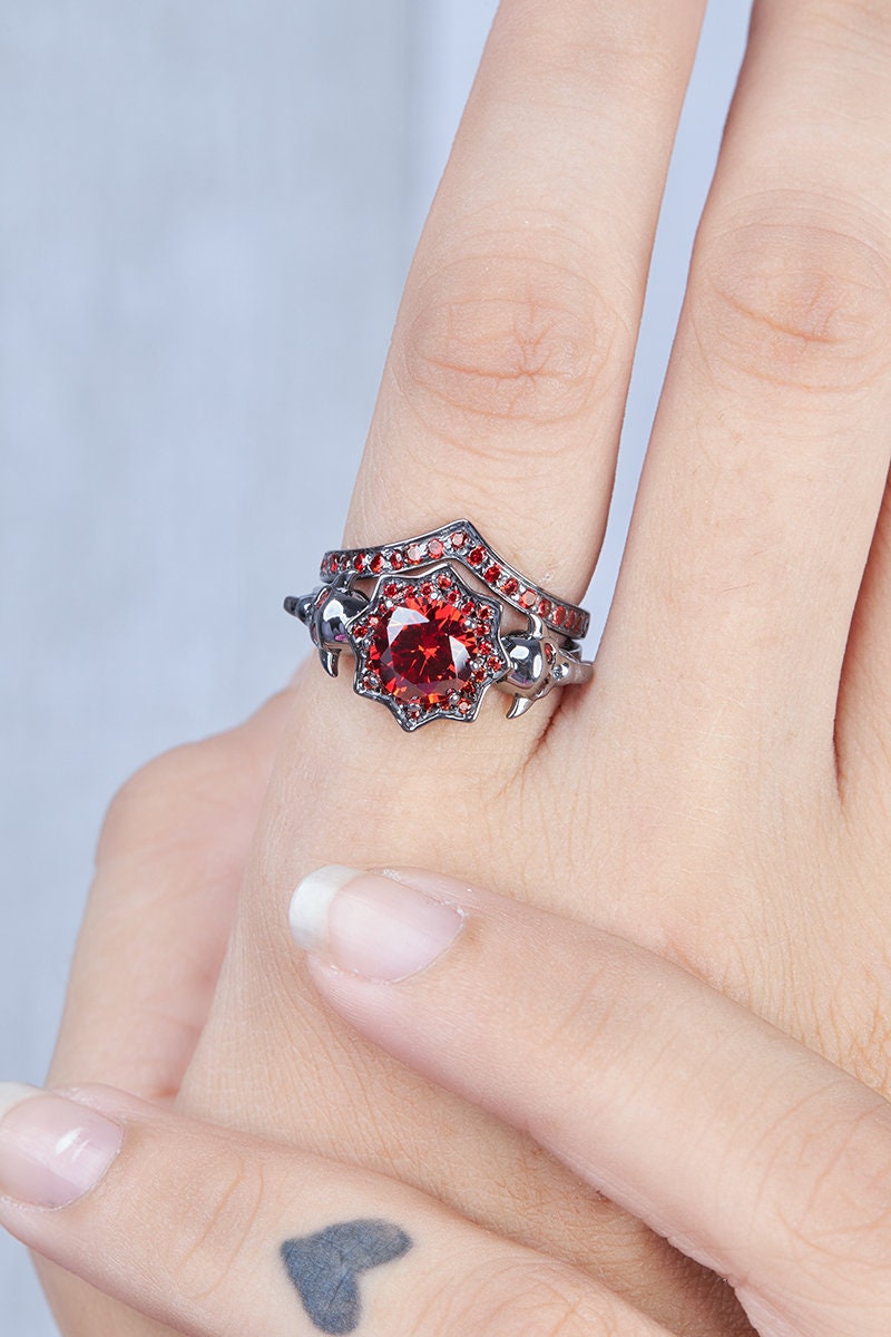 Handmade Vampire Skull Ring Set 1.70TCW Red Garnet Gothic Skull ...