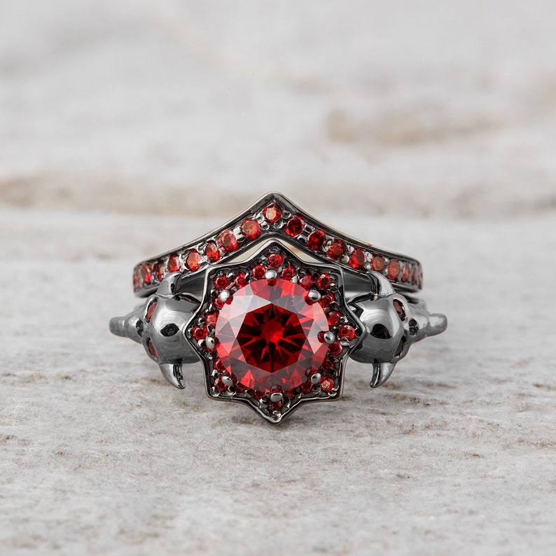 Handmade Vampire Skull Ring Set 1.70TCW Red Garnet Gothic Skull ...