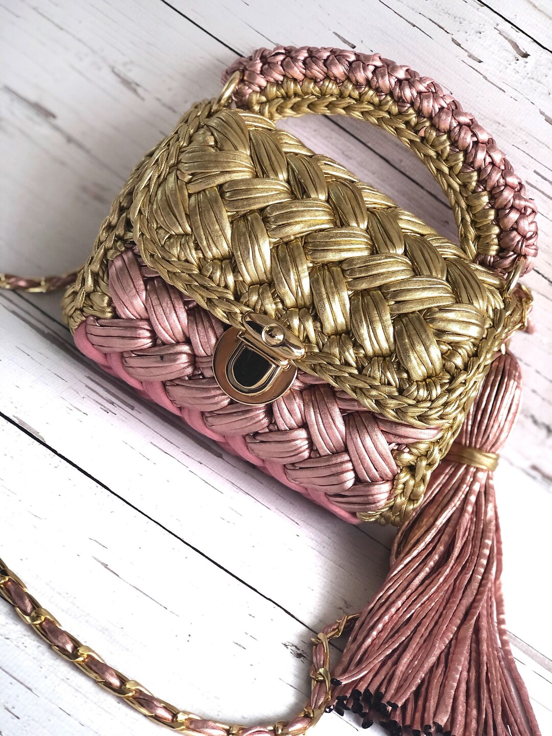 Handmade Crochet Metallic Bag/metallic Bag /luxury Bag/capri Luxury Bag ...