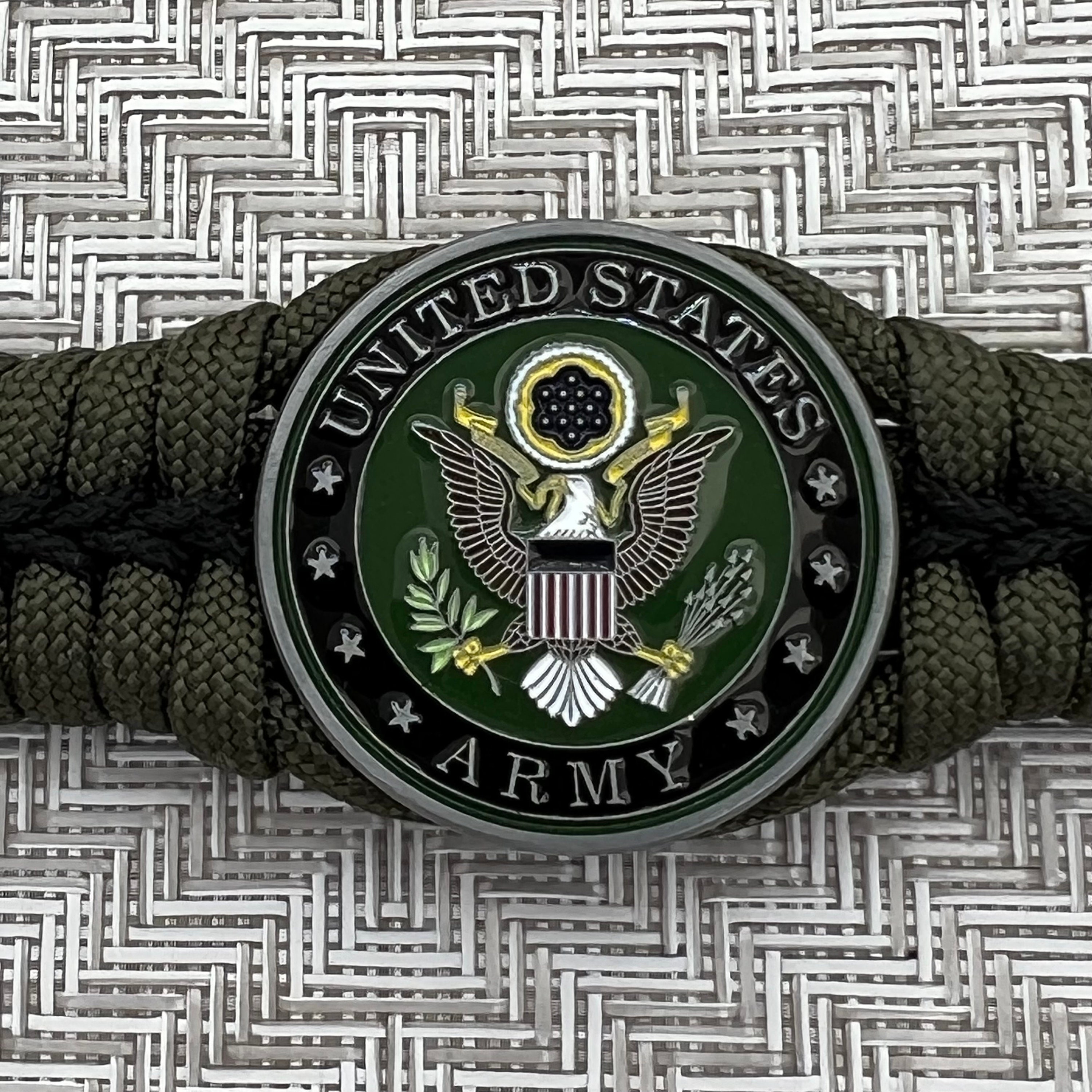 US Army Paracord Bracelet: Military Veteran Gift, Handmade Medallion - Etsy