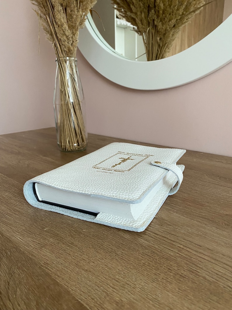 Leather Bible Cover/ White Bible Cover/ Personalized Bible Cover - Etsy