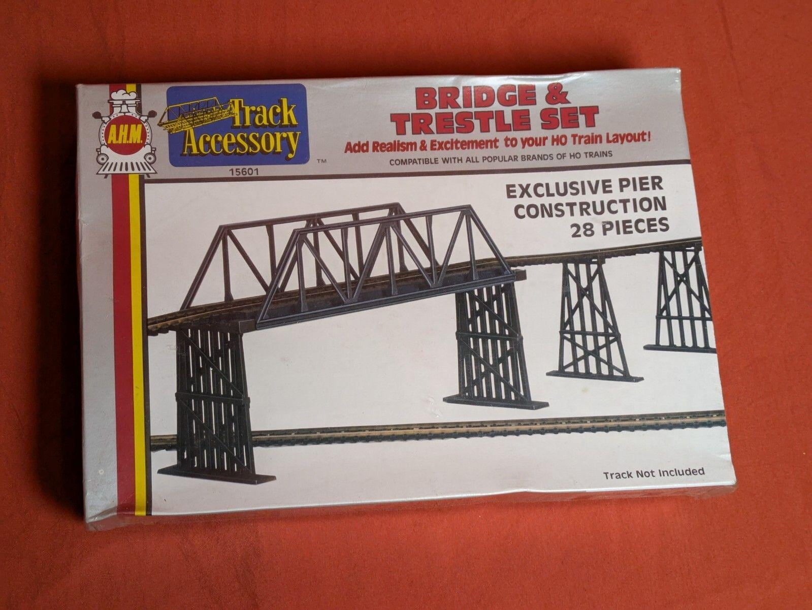 AHM Railroad Bridge & Trestle Model Train Track Accessory HO Scale 28 ...