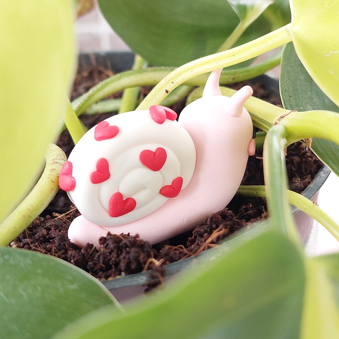 Heart Snail, Keychain, Charm, Plant Pot Accessory, Figurine, Sculpture ...