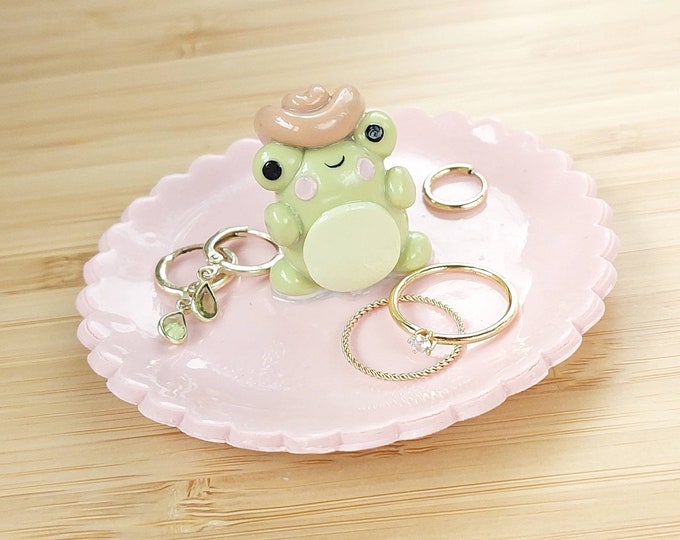 Coquette Frog Trinket Dish - Etsy