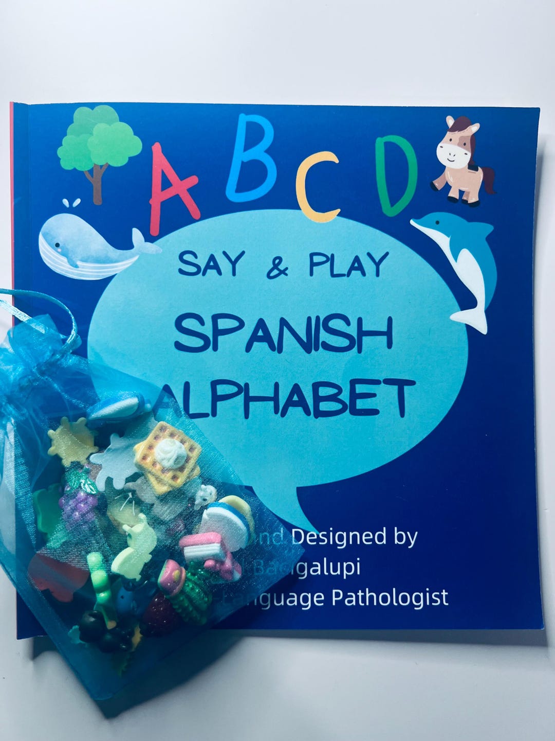Alphabet Book IN SPANISH Learn the Alphabet - Pairs With Spanish ...