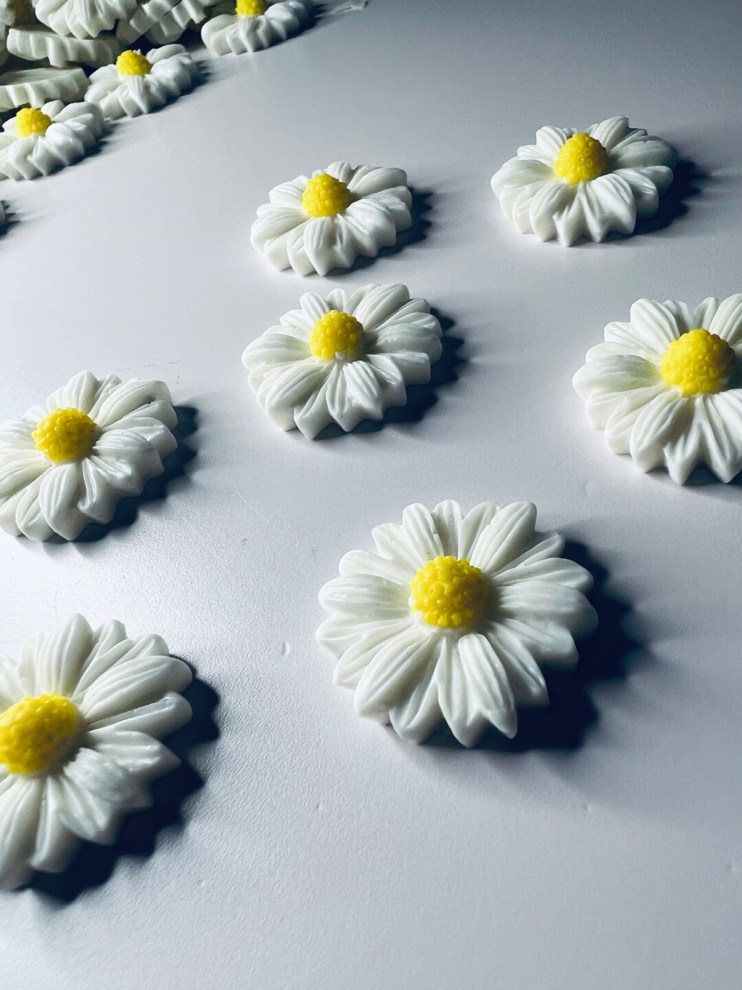 Miniature Daisy Flower Trinkets - Alphabet Objects -mini Flower Object ...