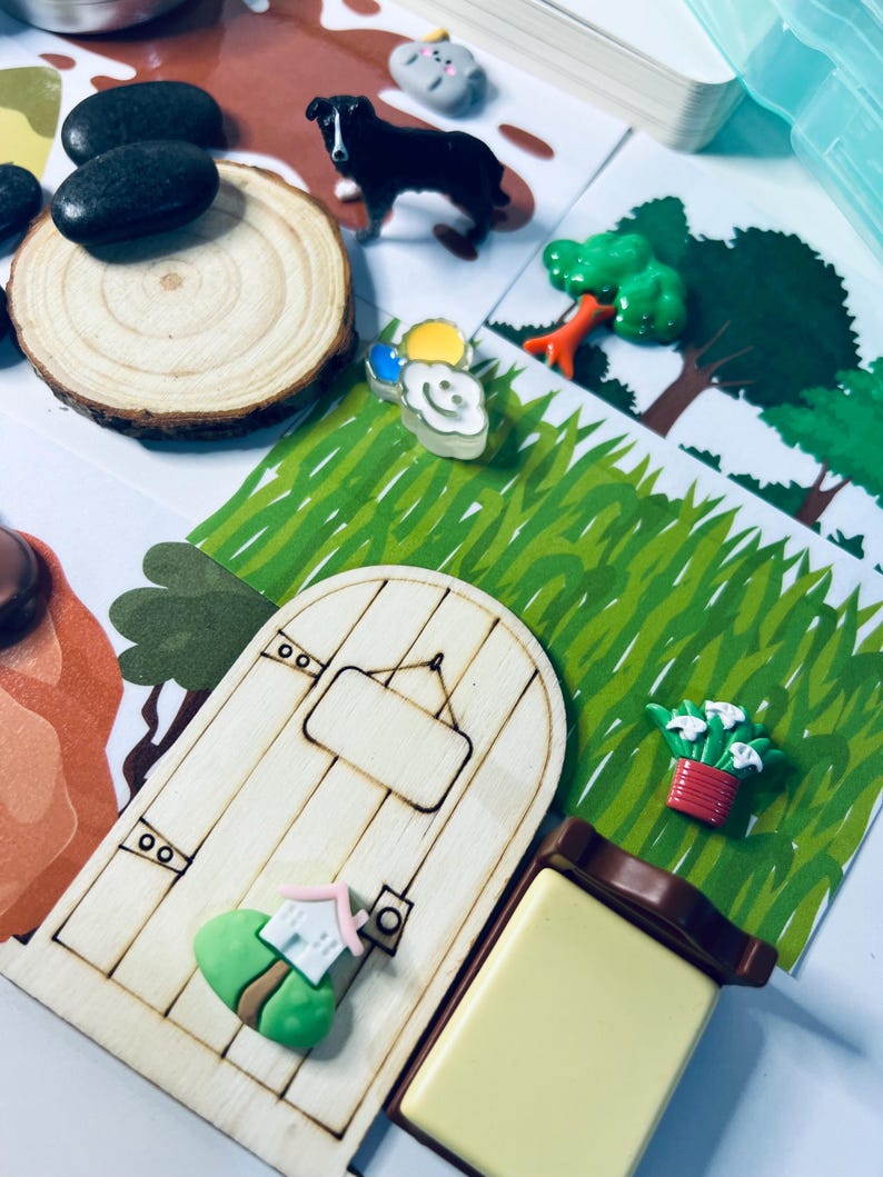 We Are Going on a Bear Hunt Story Kit With Mini Objects - INCLUDES BOOK ...