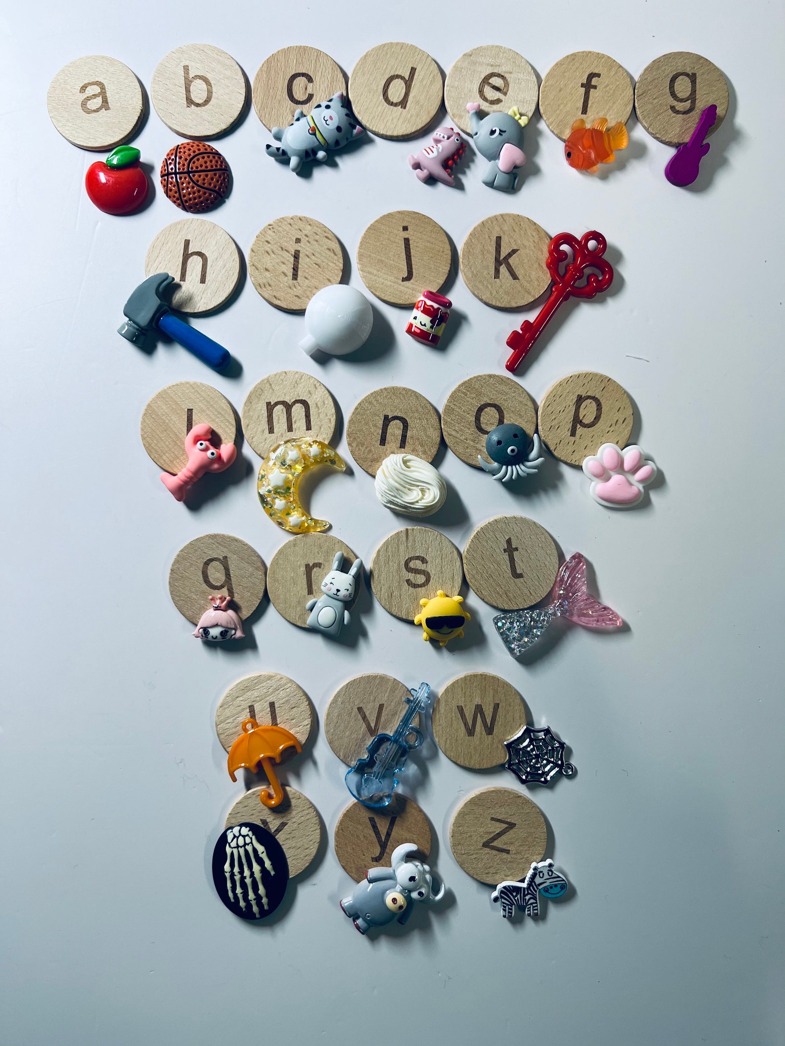 Wooden Alphabet Letters WITH OBJECTS montessori Letter Rounds-english ...