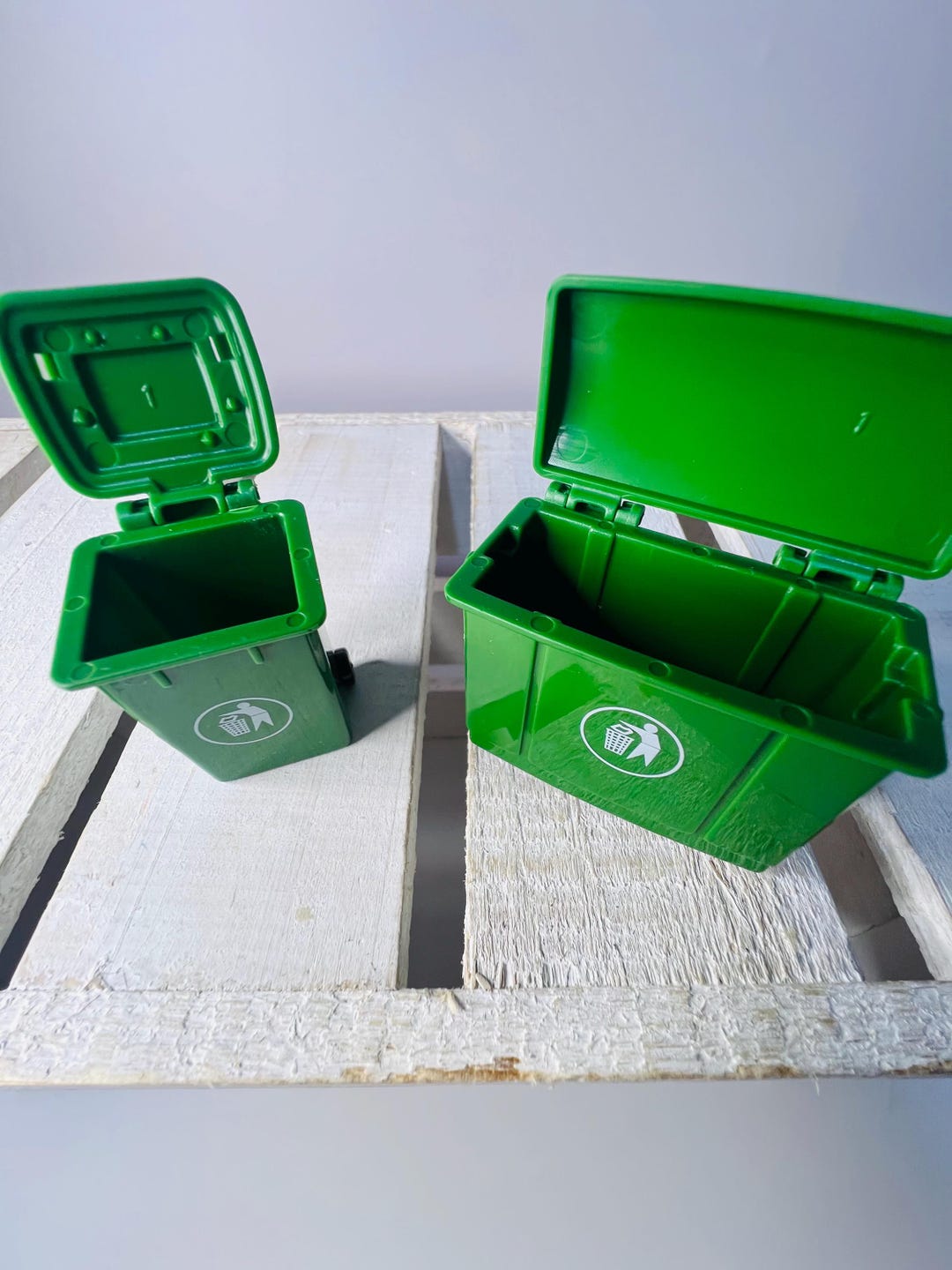 Miniature Recycle Bins With Lids That Open Dollhouse Recycle Miniature ...