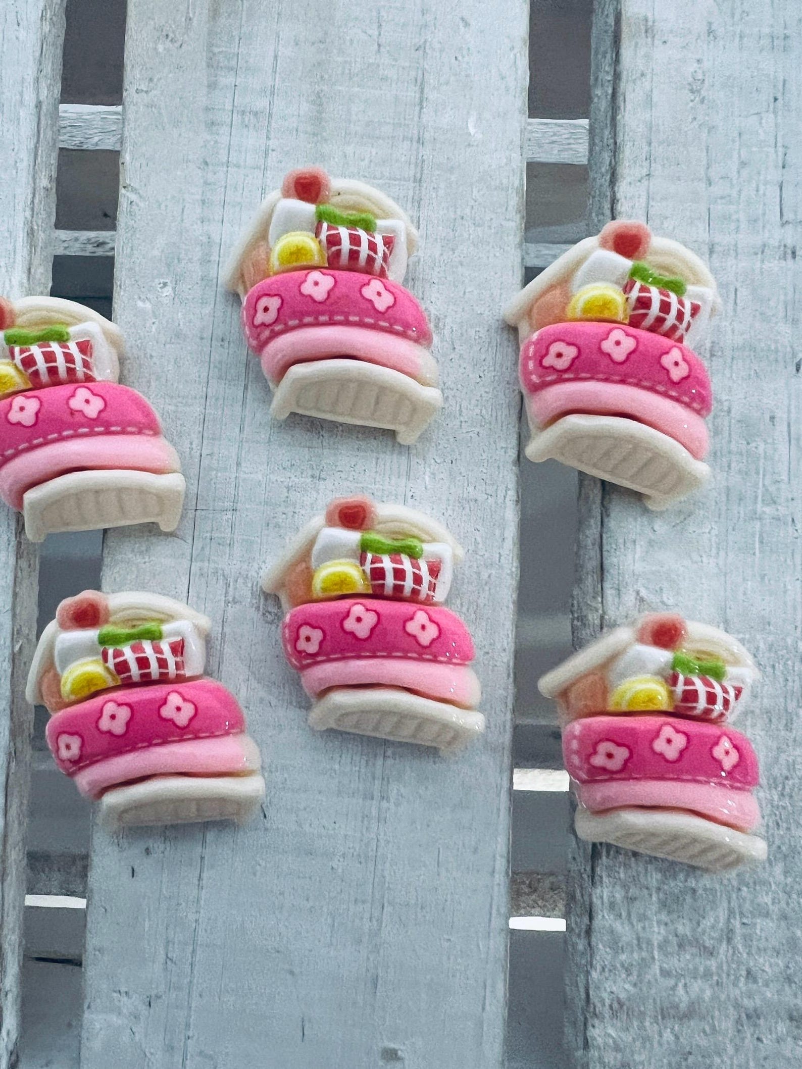 Mini BED Trinket Mini Objects Speech Therapy Letter B Alphabet Object ...