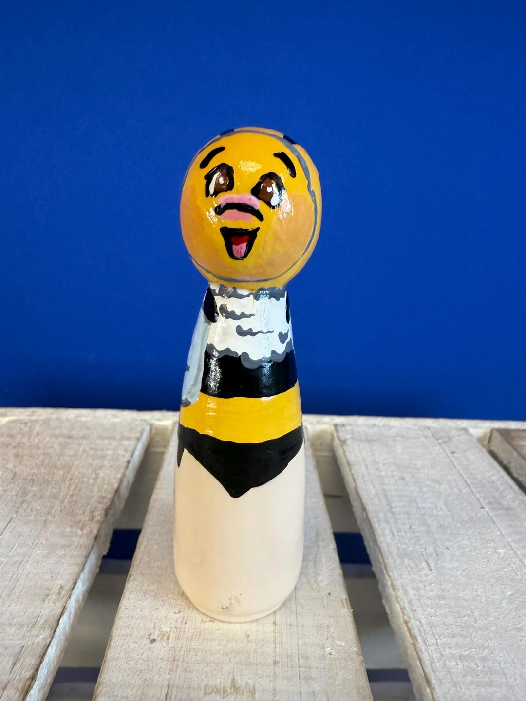 Bee Peg Doll – Colorful Bumblebee Figure for Story & Character Play - Etsy