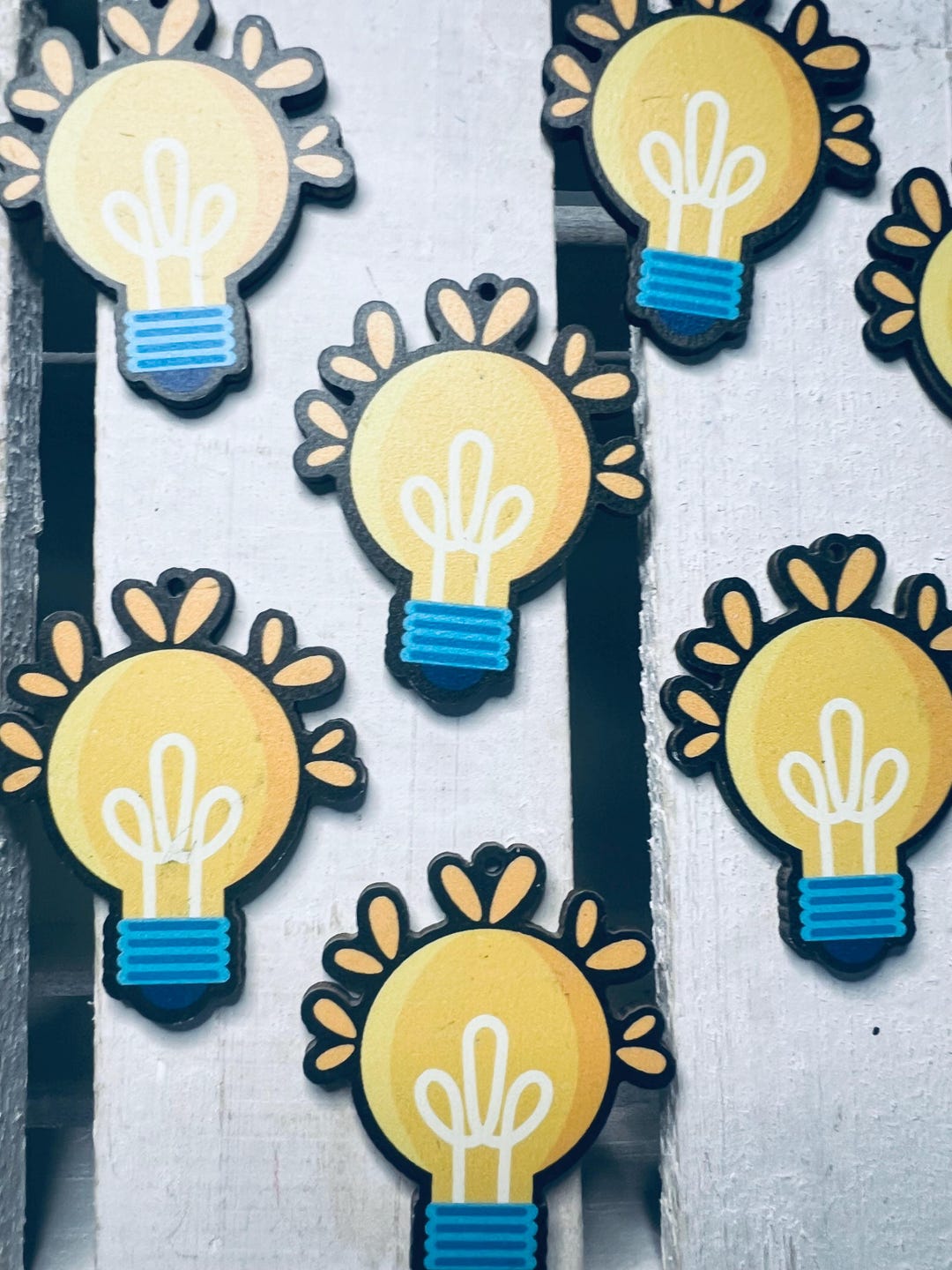 Miniature Lightbulb Object Idea Symbol Trinkets Doodads Mini Objects ...