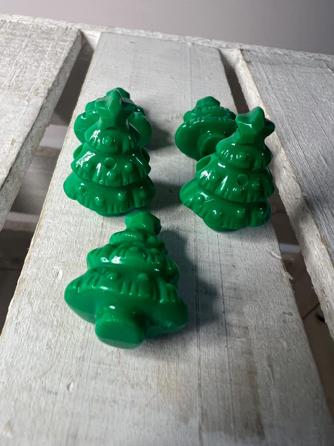 Evergreen Tree Beads Letter E Alphabet Objects Speech Therapy Mini ...