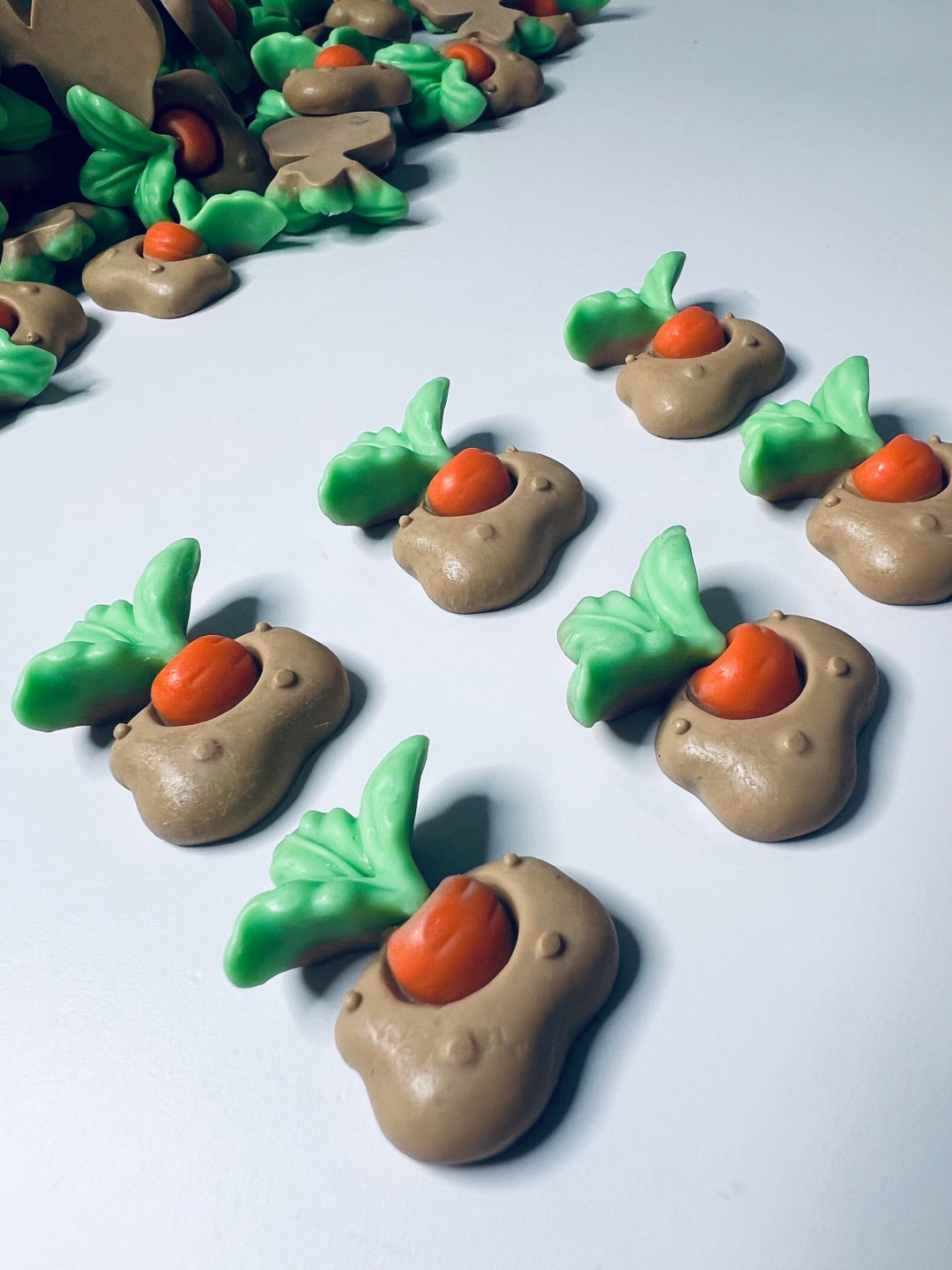 Miniature Carrot in Garden Object - Mini Objects - Trinkets - Garden ...