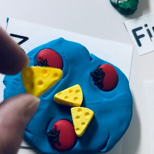 Build a Pizza Kit Language Task Box Speech Therapy Mini Objects Verbal ...