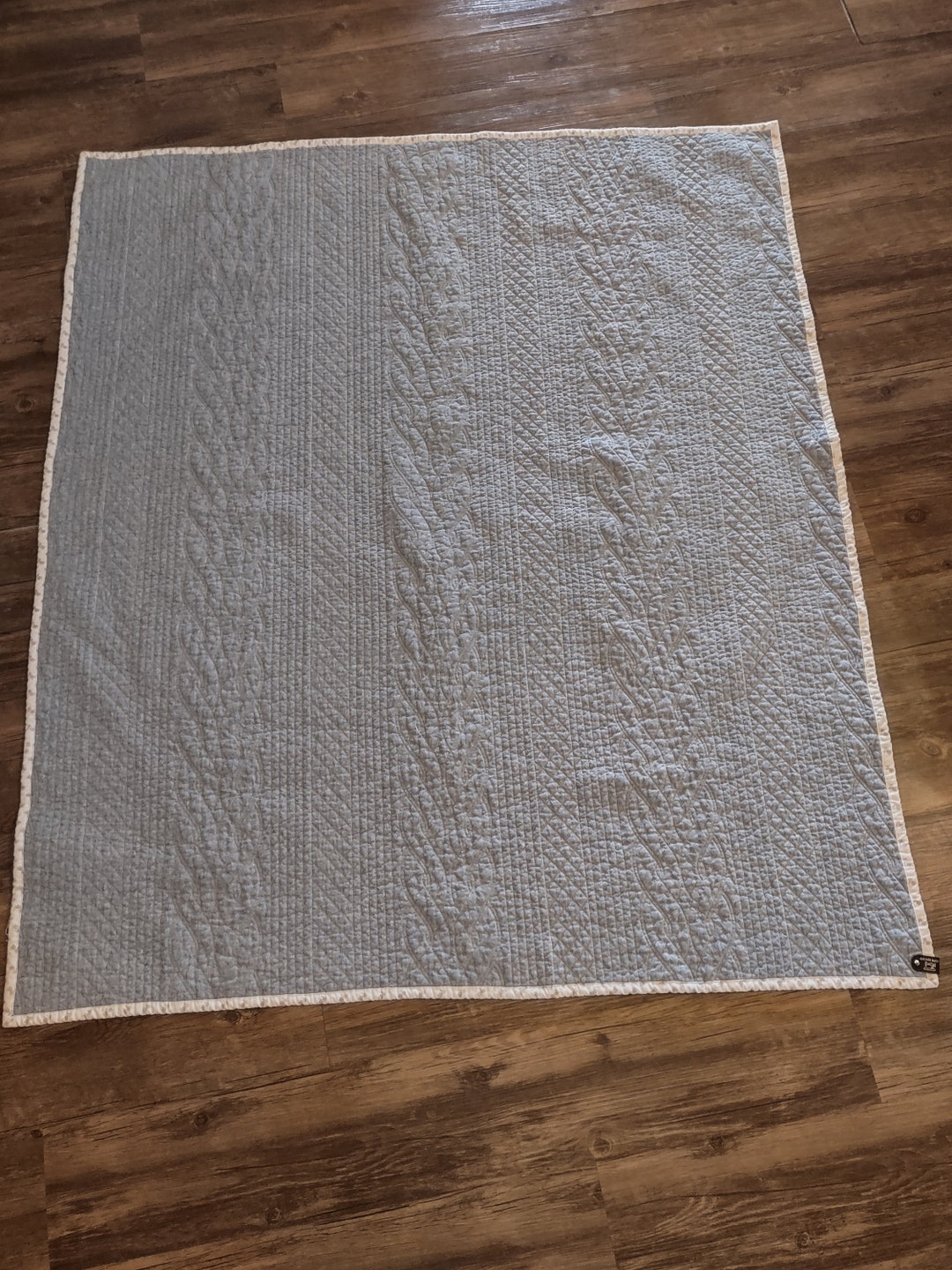 Linen Wholecloth Lap Quilt 43" by 50" - Etsy