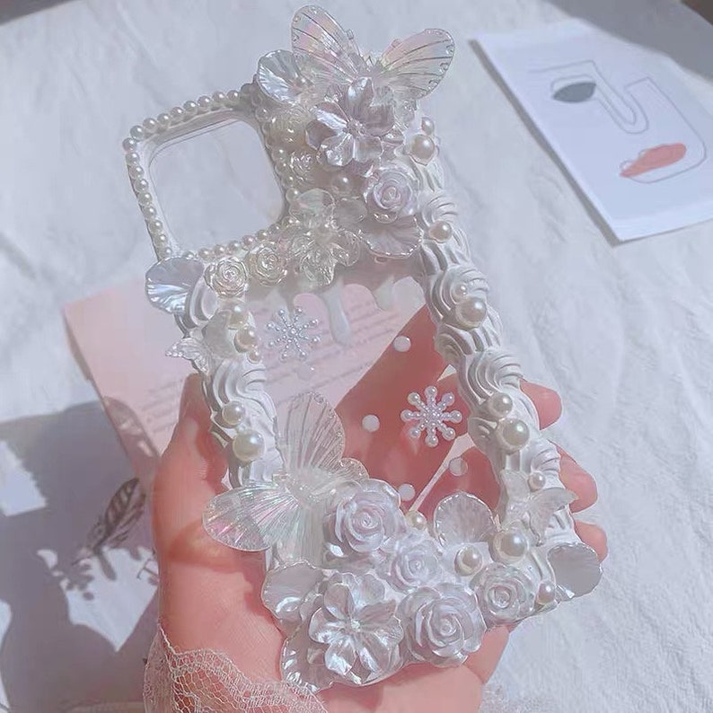 Butterfly Baroque Phone Case Pearl Vintage Phone Case - Etsy