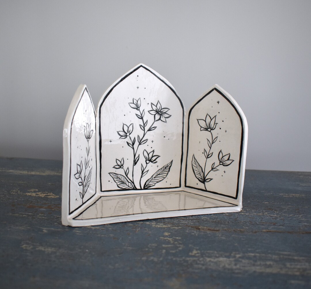 Ceramic Black and White Floral Standing Altar Shrine Prayer - Etsy