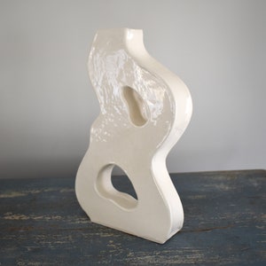 Ceramic Groovy Blob Vase Handmade Clay Vase Modern Home Decor Minimalist Sculpture Gifts White ...