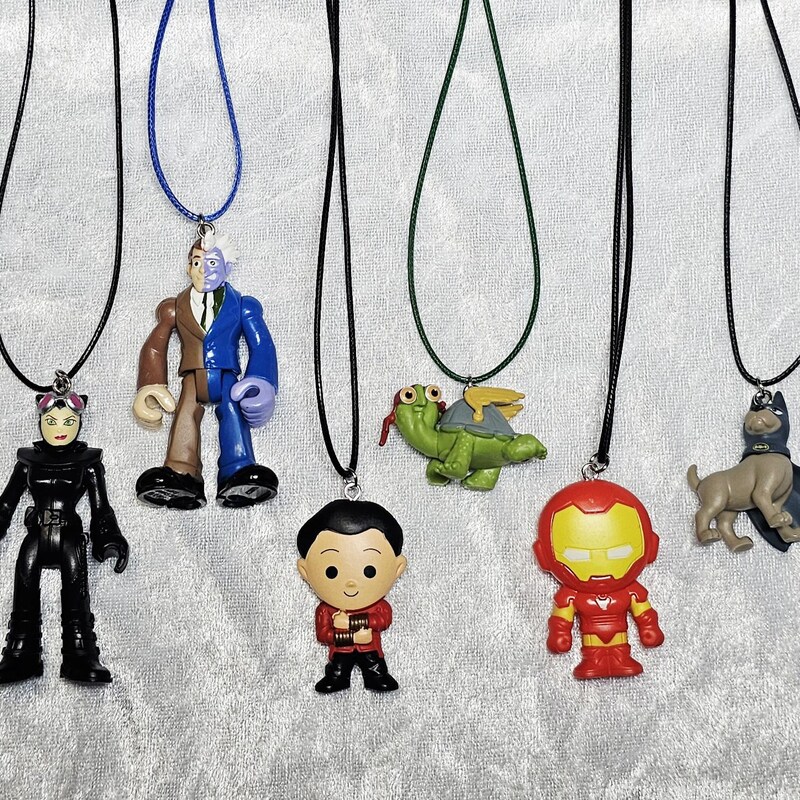 Superhero Necklace - Etsy