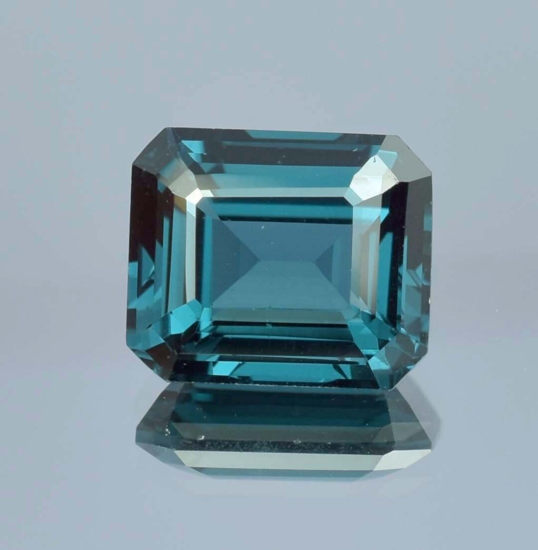 Indigolith Turmalin Edelstein: 12 x 10 mm Radiant Cut, Schmuck Blau ...