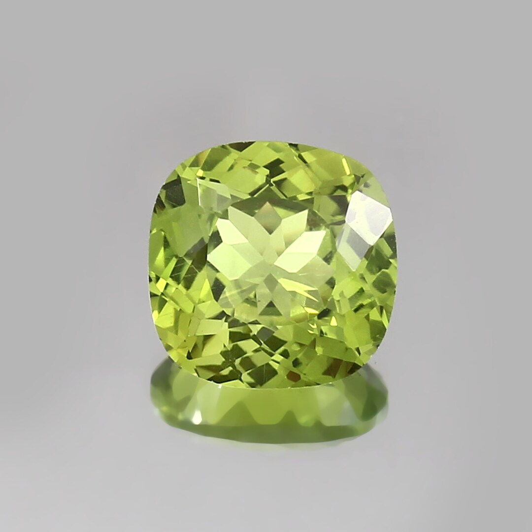 AAA Ceylon Peridot: 10x10mm Cushion Cut Loose Sapphire Gemstone - Etsy