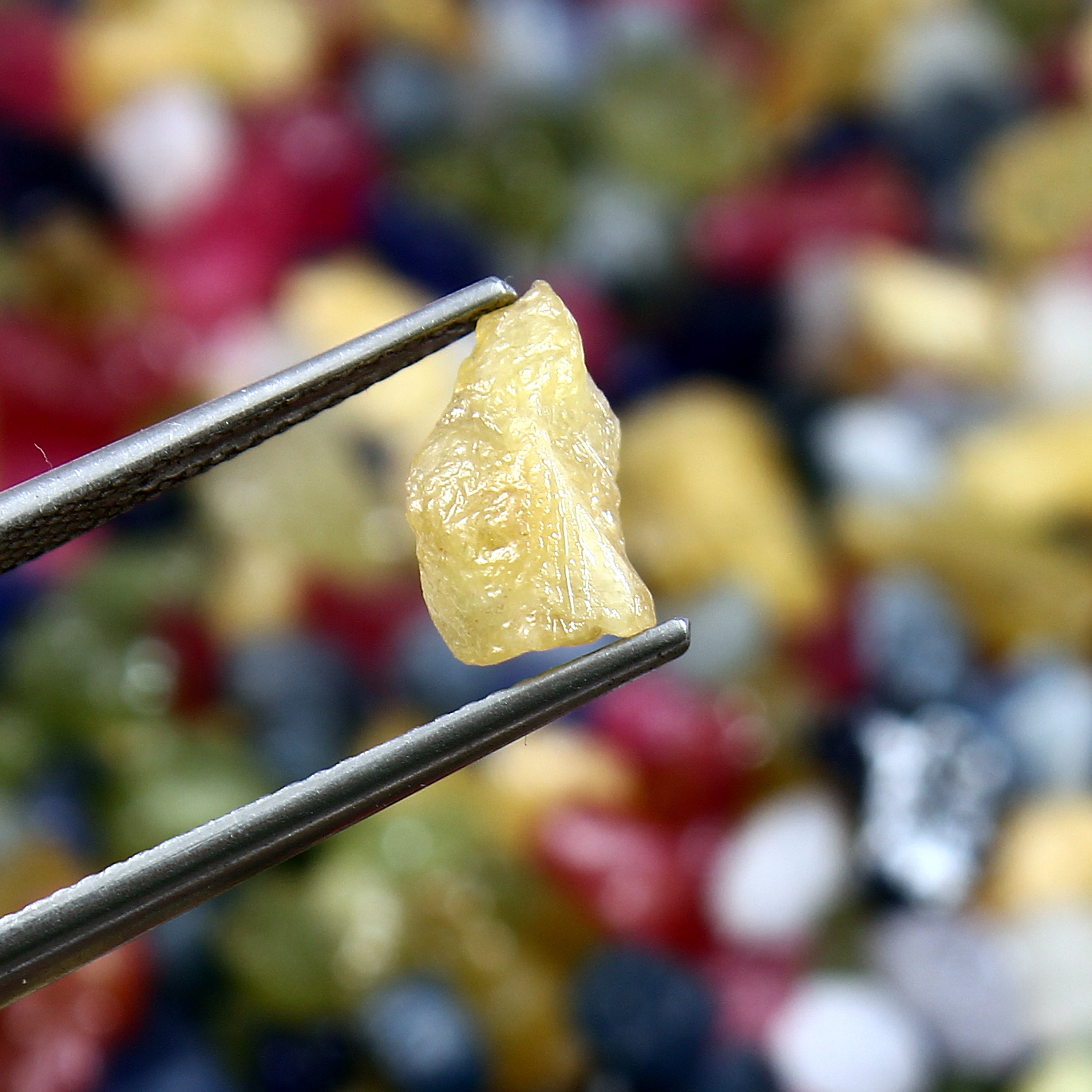 Rough Sapphire & Ruby Mix Lot: Natural Healing Crystals (3-5 MM) - Etsy