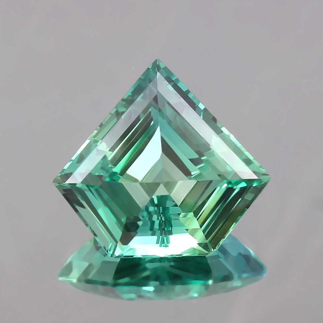 AAA Ceylon Bi-color Sapphire: 41.35 Ct Loose Gemstone - Etsy